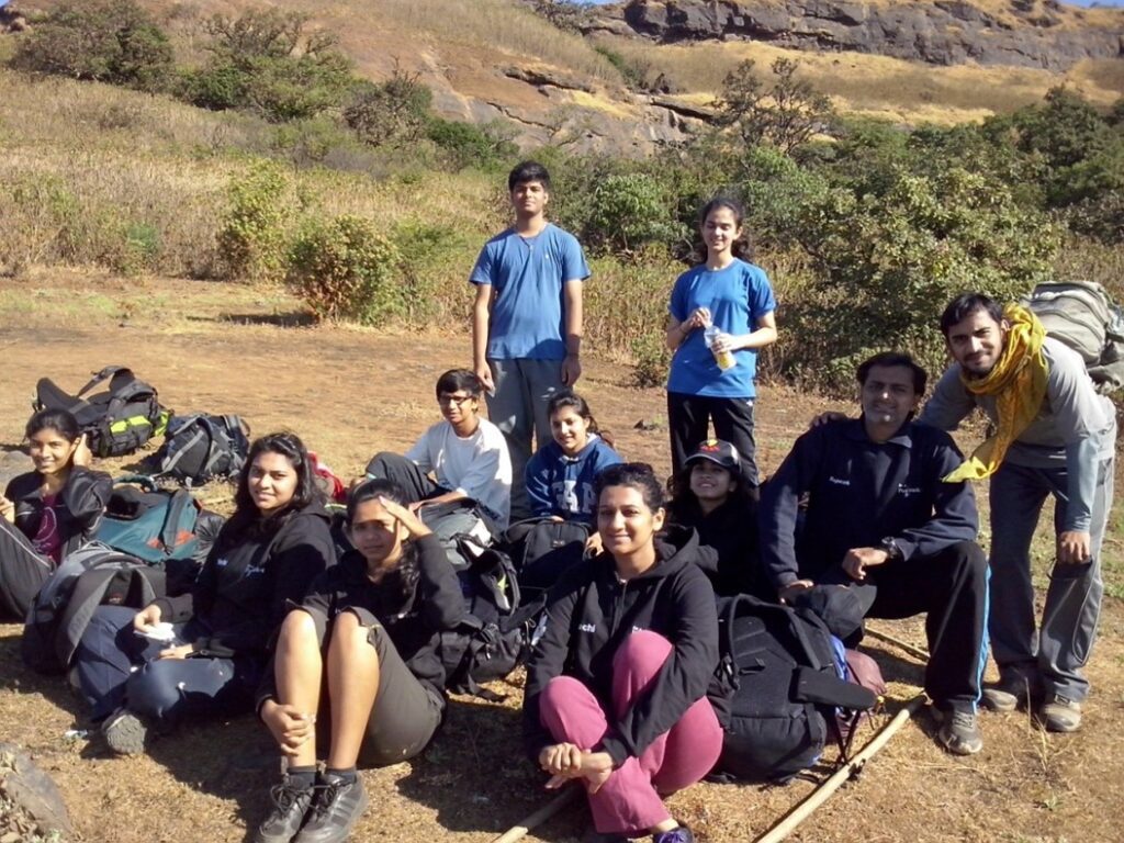 SURVIVAL TREK- REPORT - Pugmarks